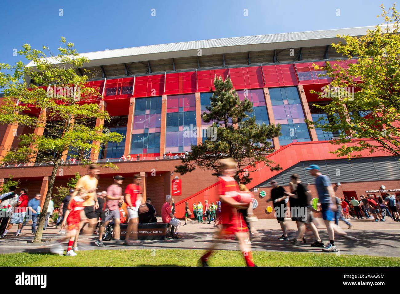 Anfield,Liverpool,Merseyside, UK 19th May 2024. Scenes around the ...