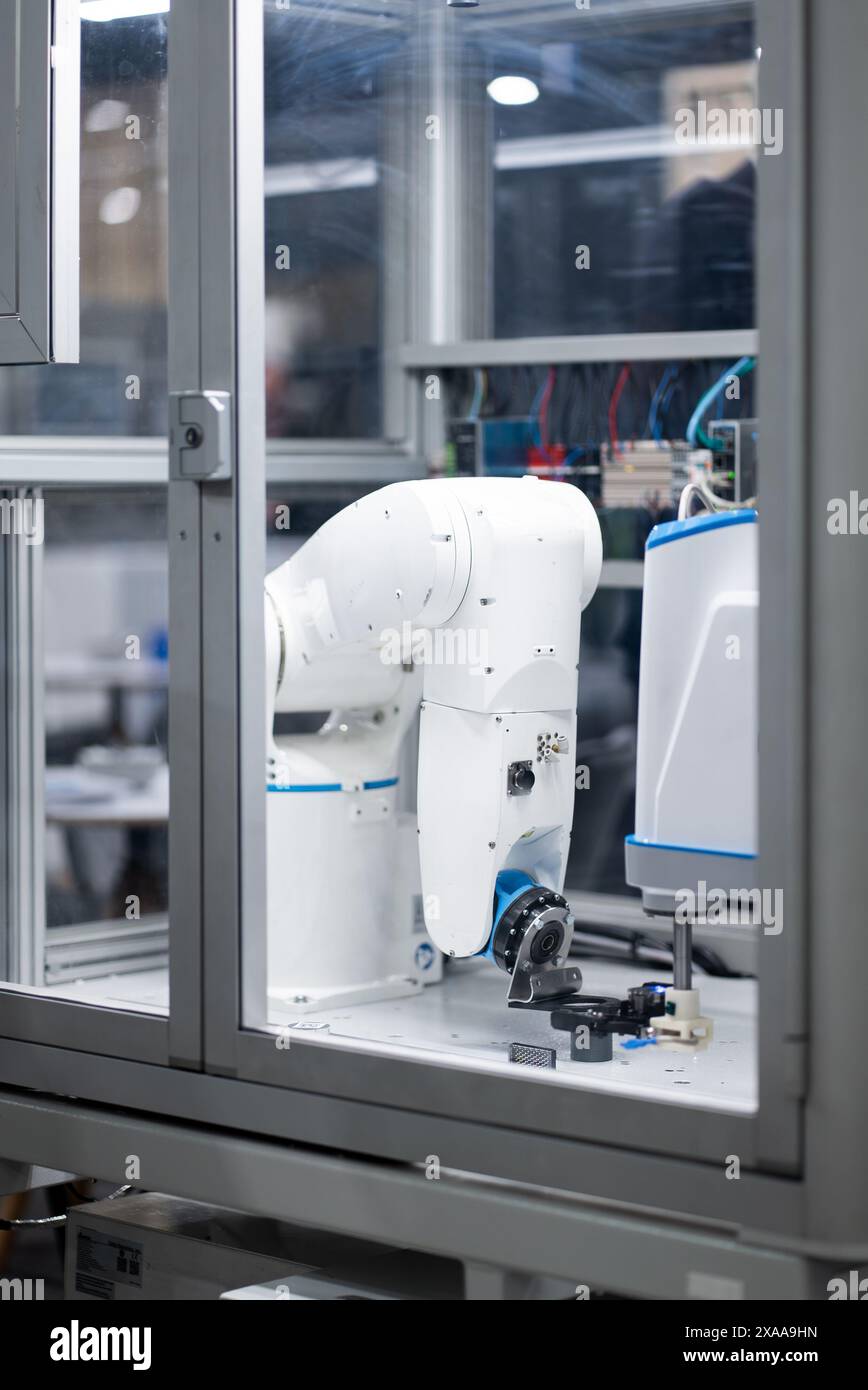 automated programmed robotic arm for manufacturing and industrial lines ...