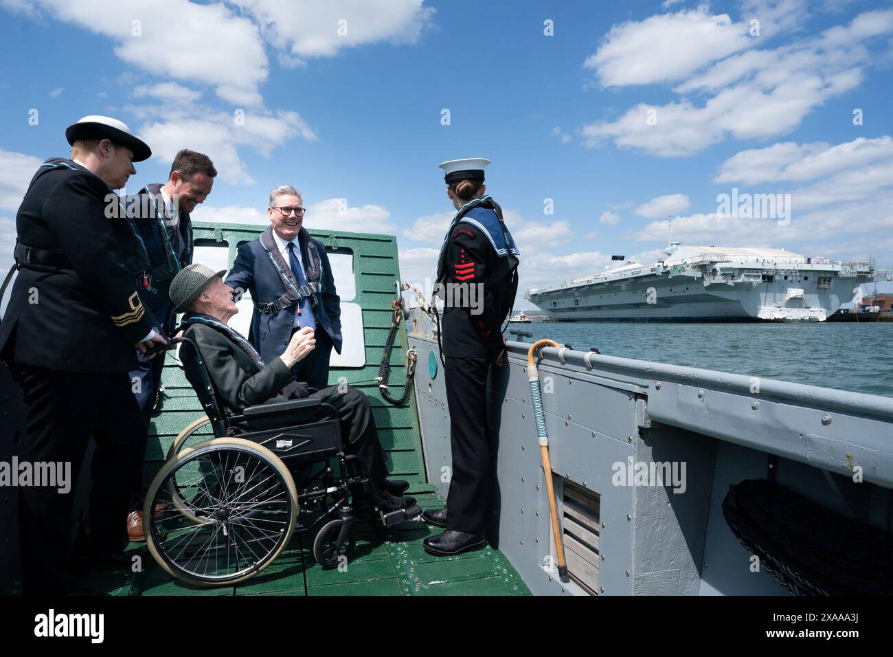 Labour Party leader Sir Keir Starmer with Second World War veteran Len ...