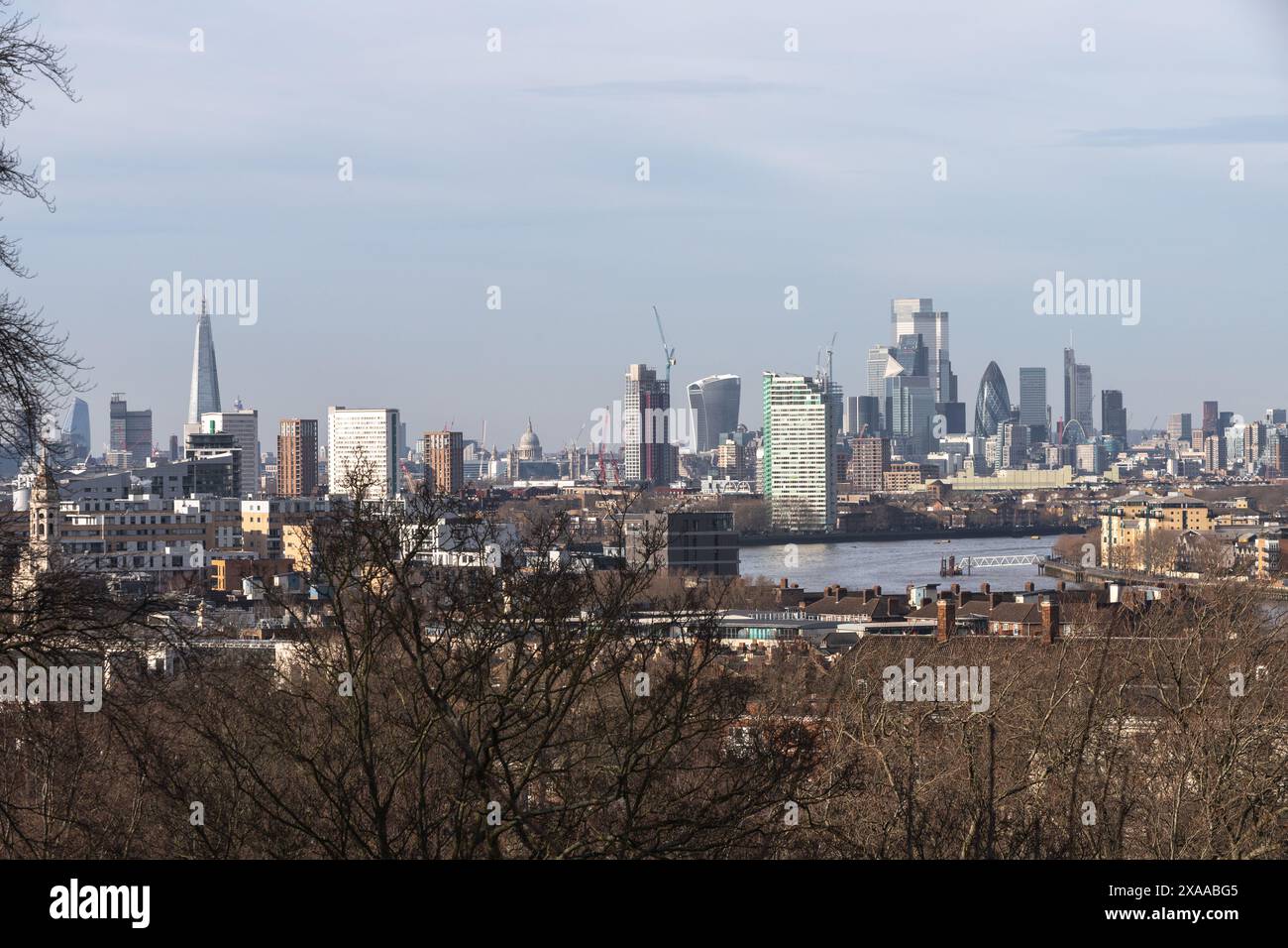 Greenwich skyline historic buildings hi-res stock photography and ...