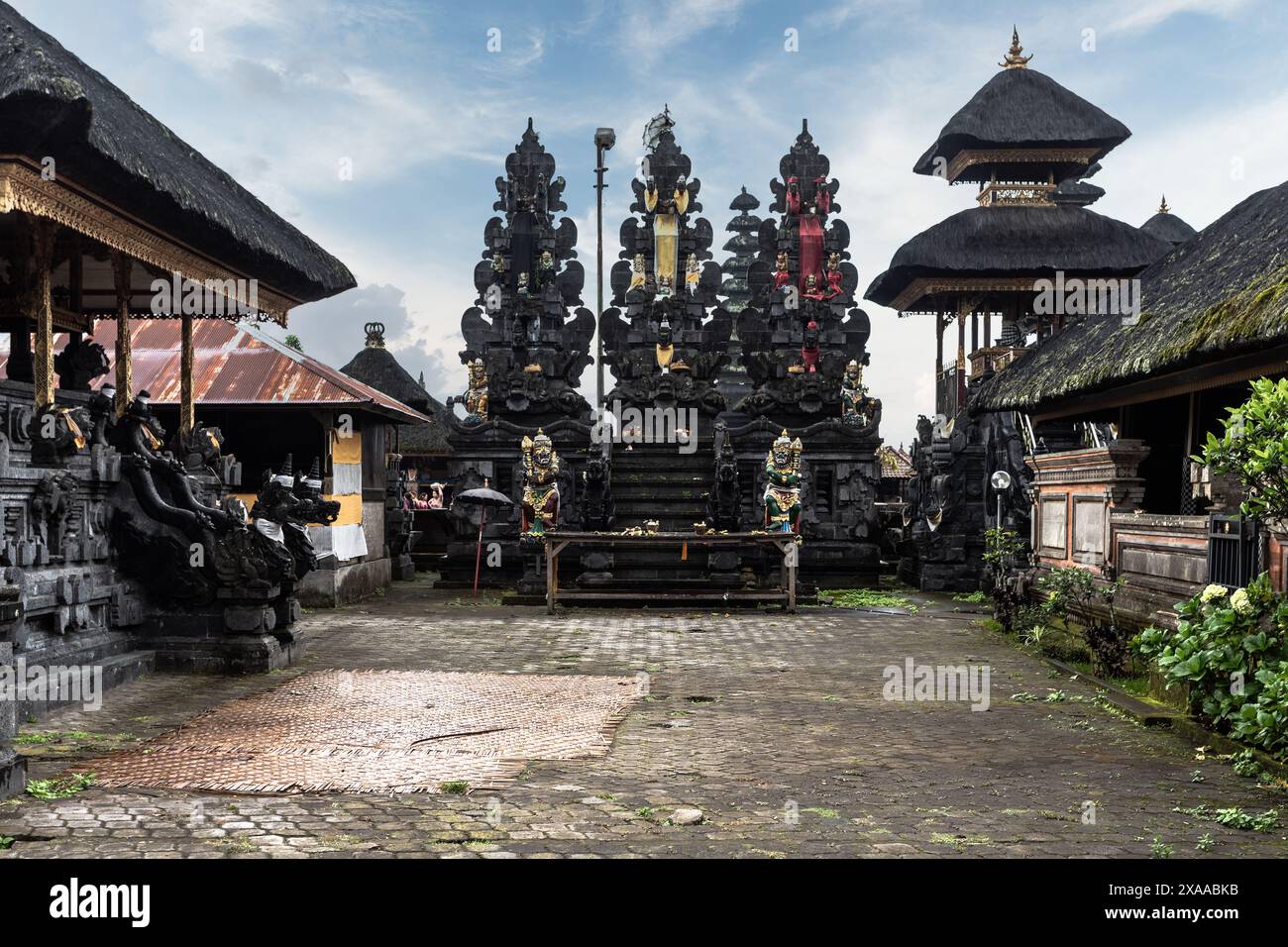 A shrine entrance with multiple steps Stock Photo - Alamy