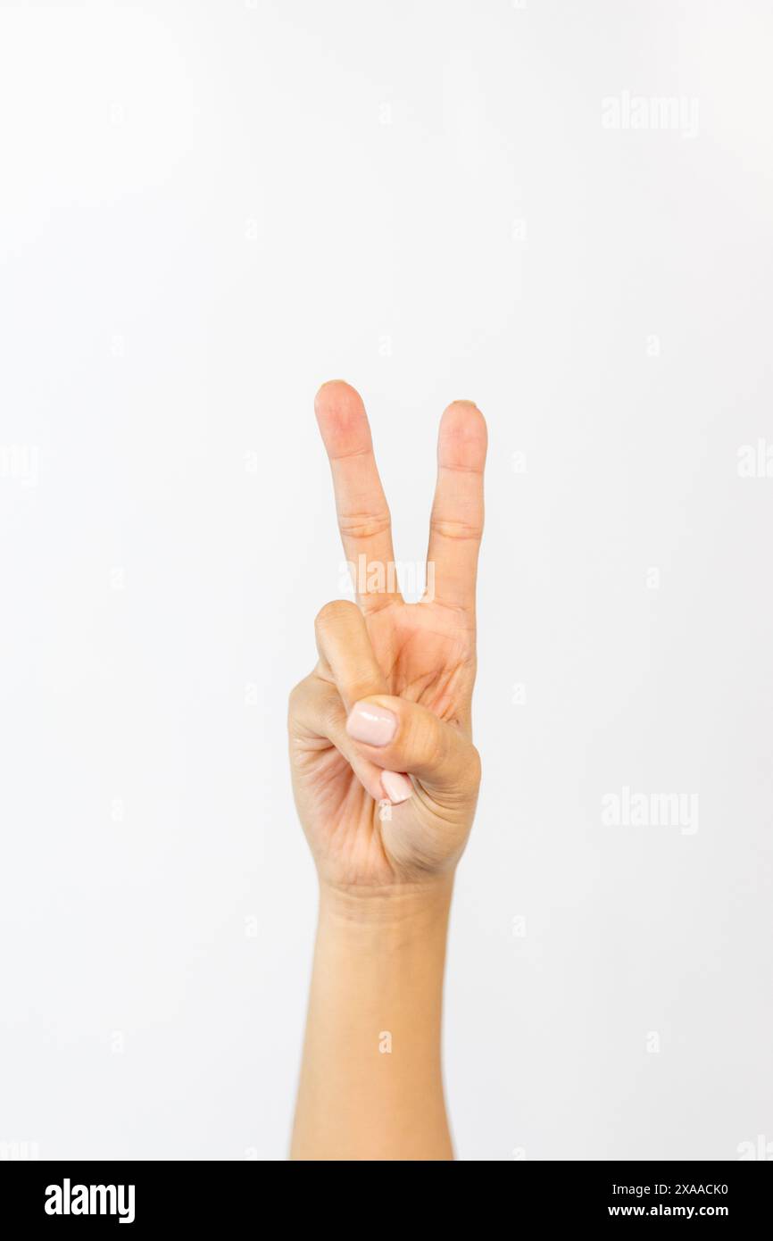 Hands Gesturing Numbers 1 to 10 Stock Photo - Alamy