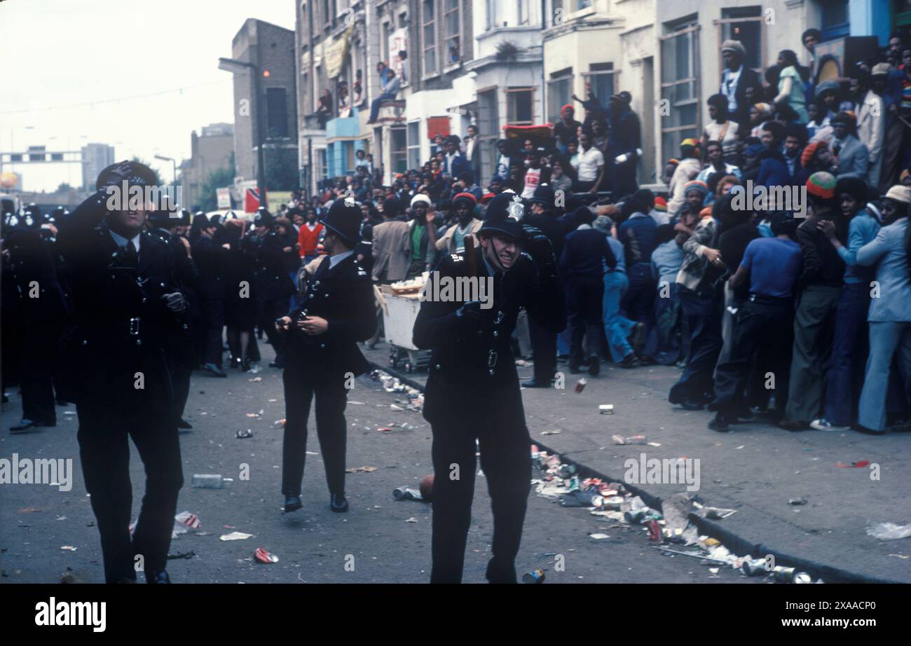 Notting Hill carnival riot August Bank Holiday Monday 1976. Police come ...