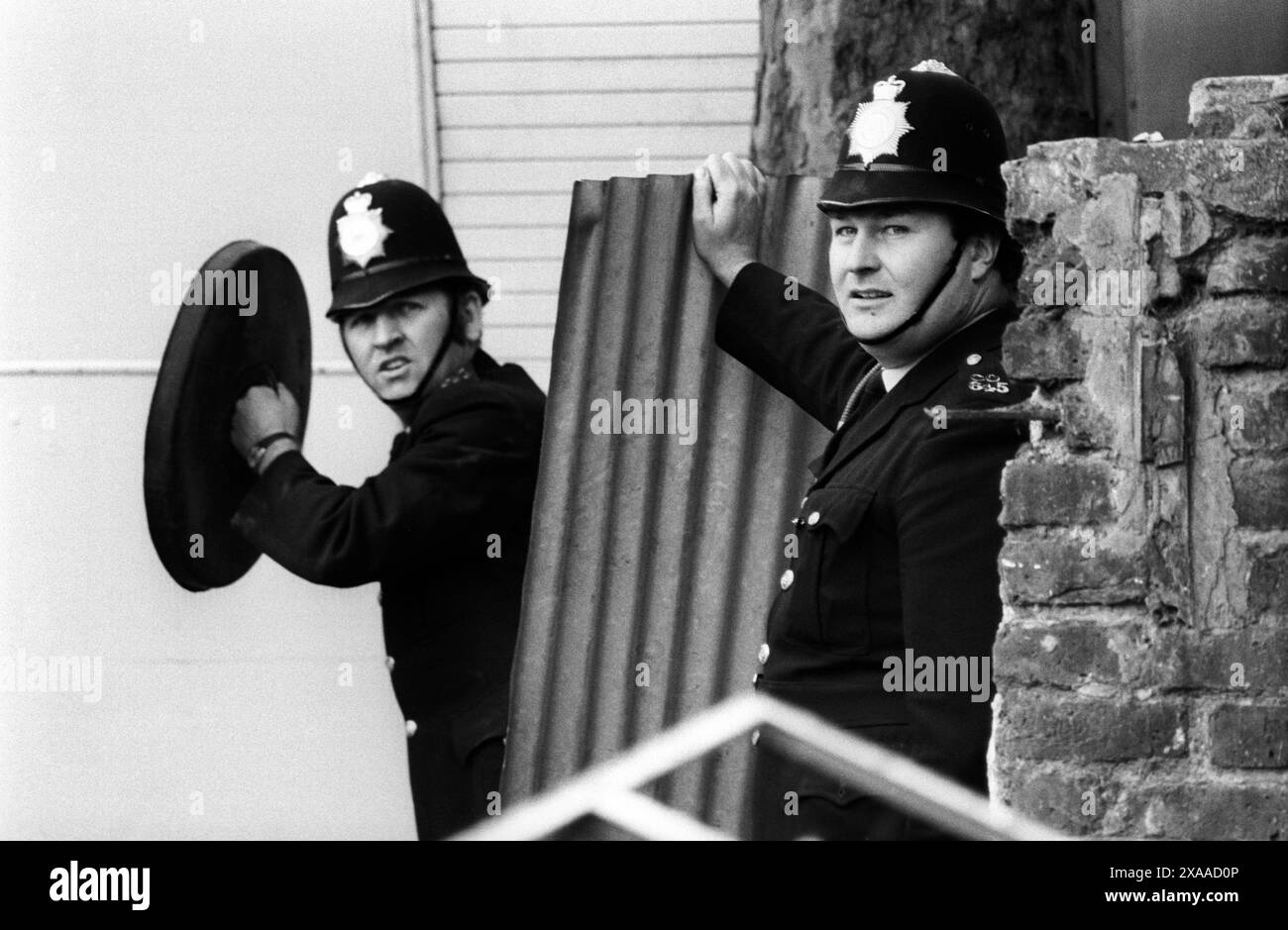 Notting Hill carnival riot August Bank Holiday Monday 1976. Police come ...