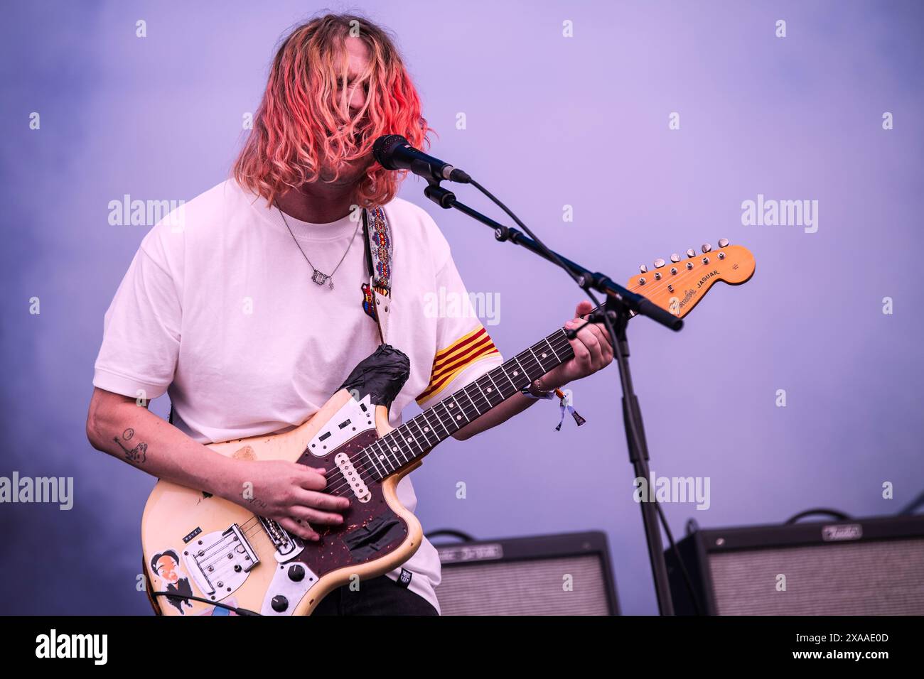 Royel otis band hi-res stock photography and images - Alamy