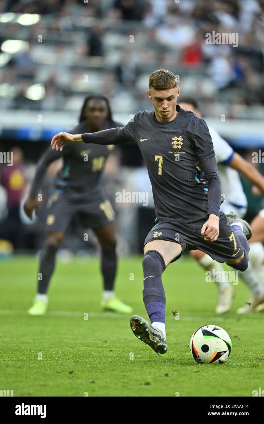 NEWCASTLE UPON TYNE, ENGLAND - JUNE 3: Cole Palmer of England scoring ...