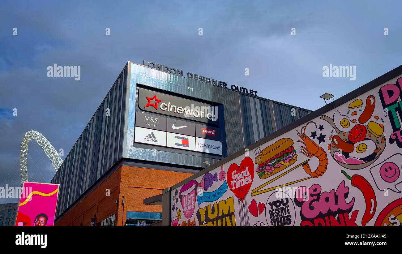 London designer outlet in Wembley - LONDON, UNITED KINGDOM - MAY 27 ...