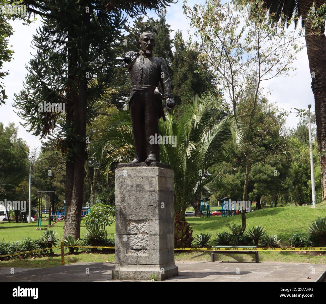 VANDALIZED MONUMENT ELOY ALFARO Quito, Wednesday June 5, 2024 In the ...