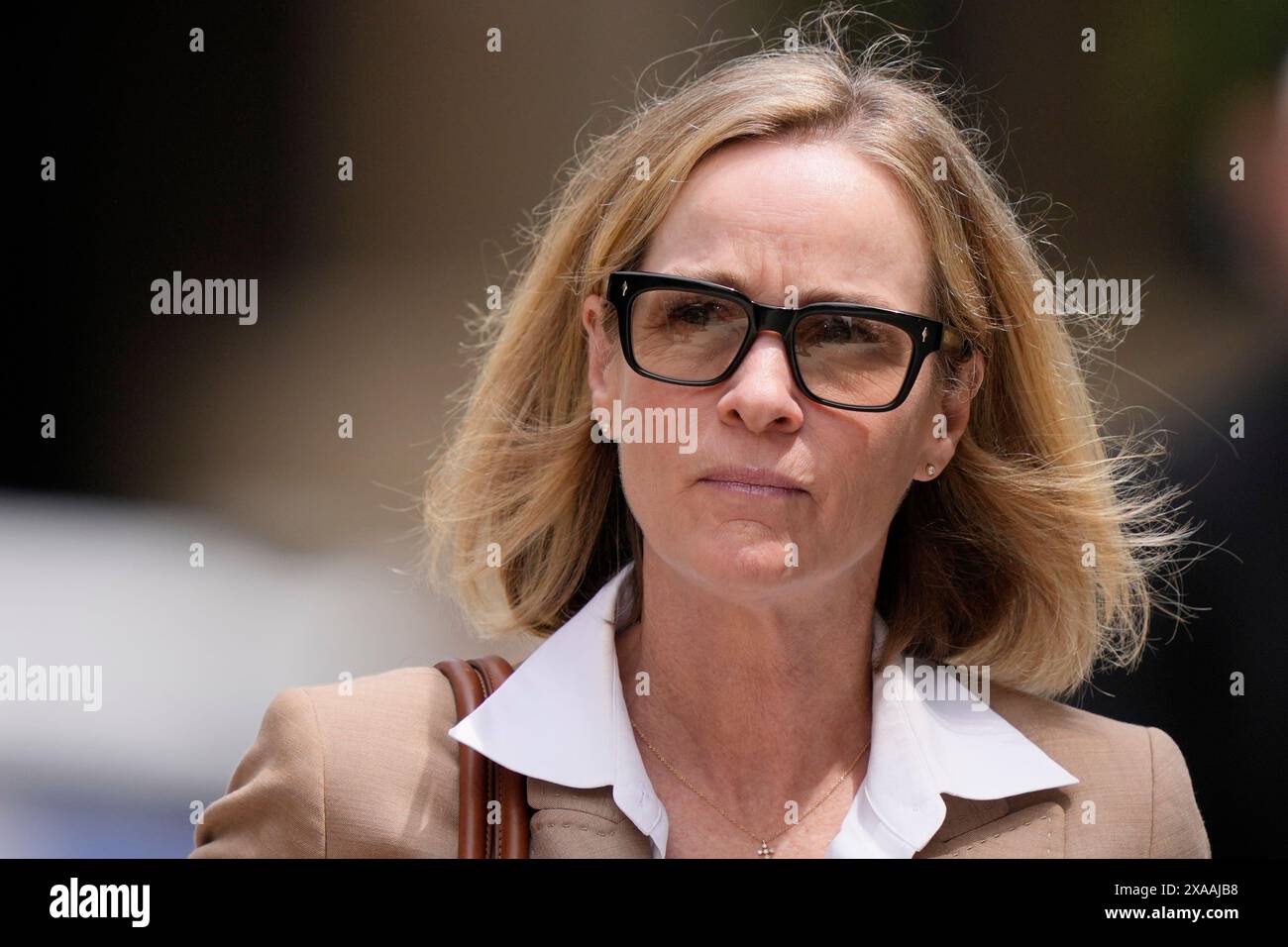 Kathleen Buhle, Hunter Biden's ex-wife, departs from federal court ...