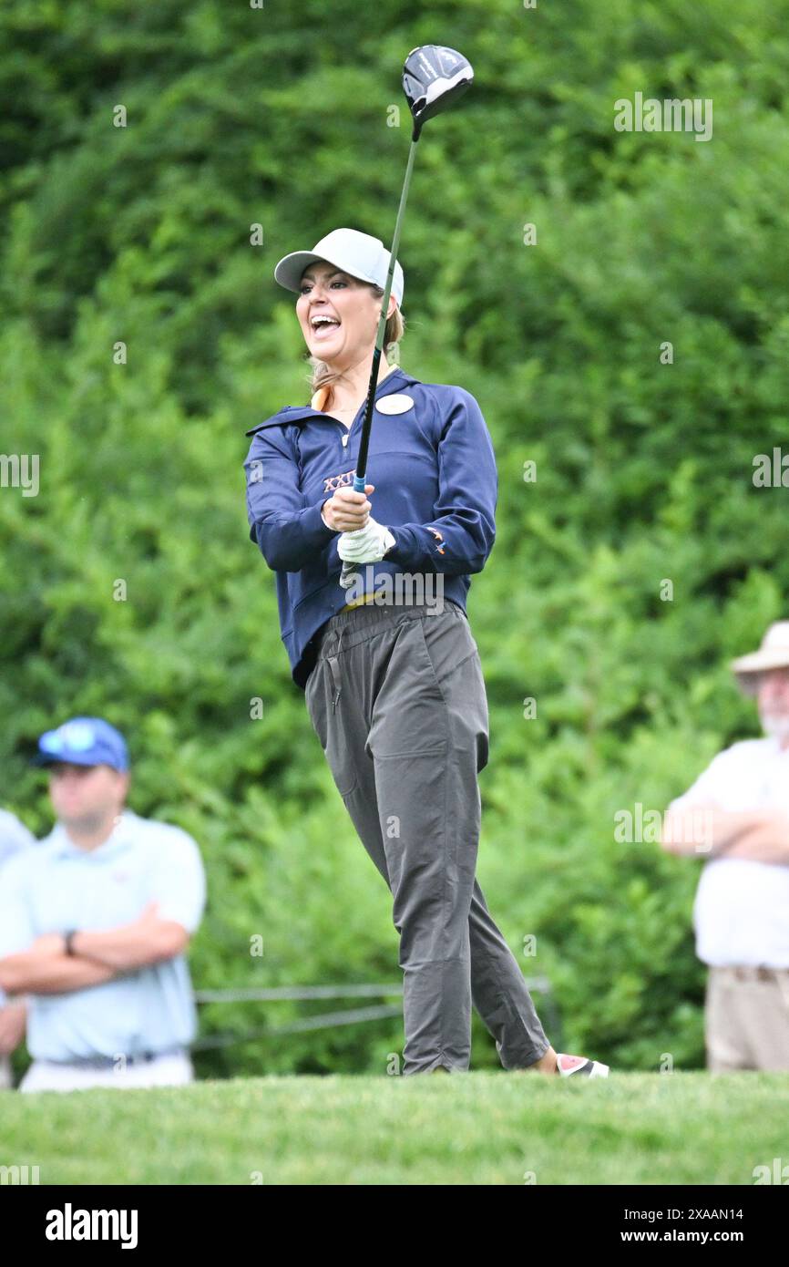 Amanda balionis hi-res stock photography and images - Alamy