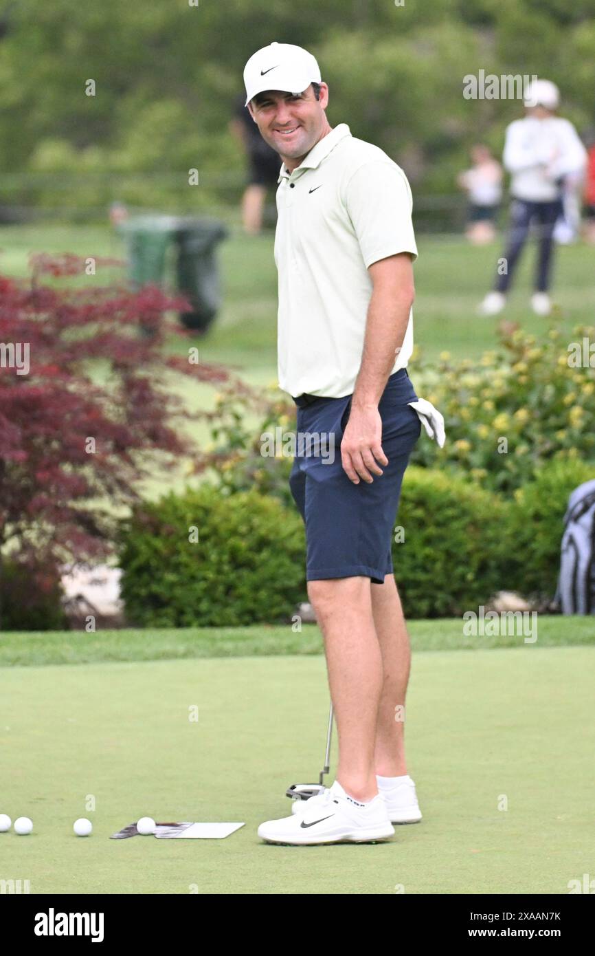 Dublin, Ohio, USA. 5th June, 2024. Scottie Scheffler (USA) on the ...