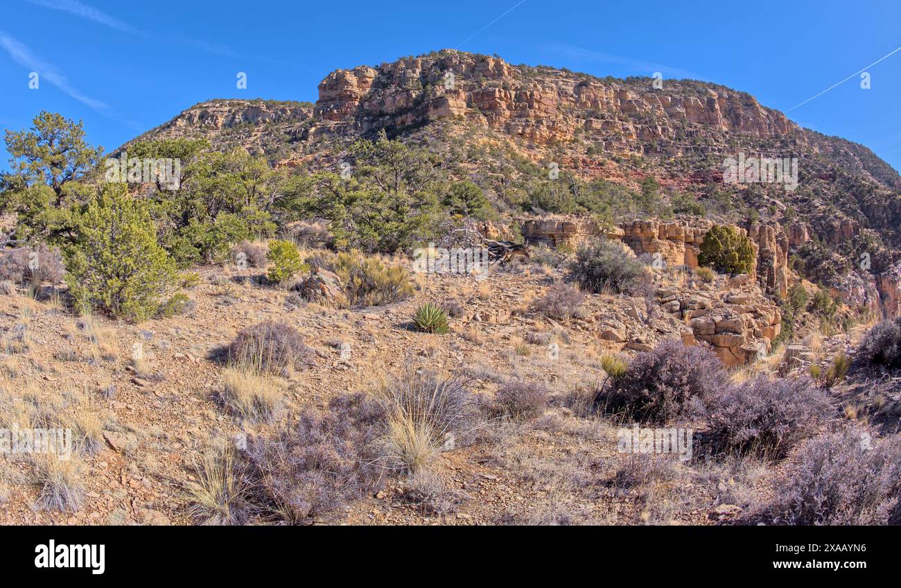1000 feet cliffs hi-res stock photography and images - Alamy