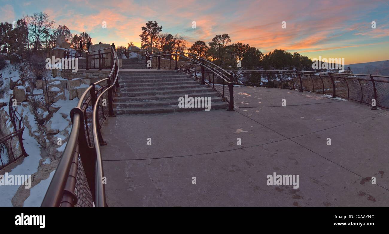 Steps down to Mather Point Overlook at Grand Canyon in winter after ...