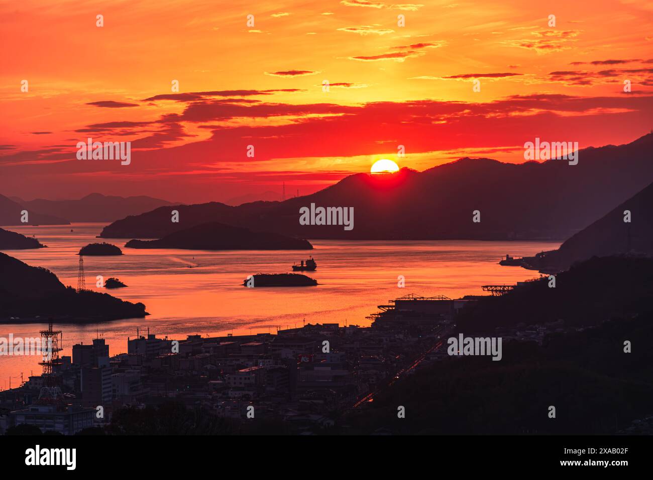 Onomichi bay hi-res stock photography and images - Alamy
