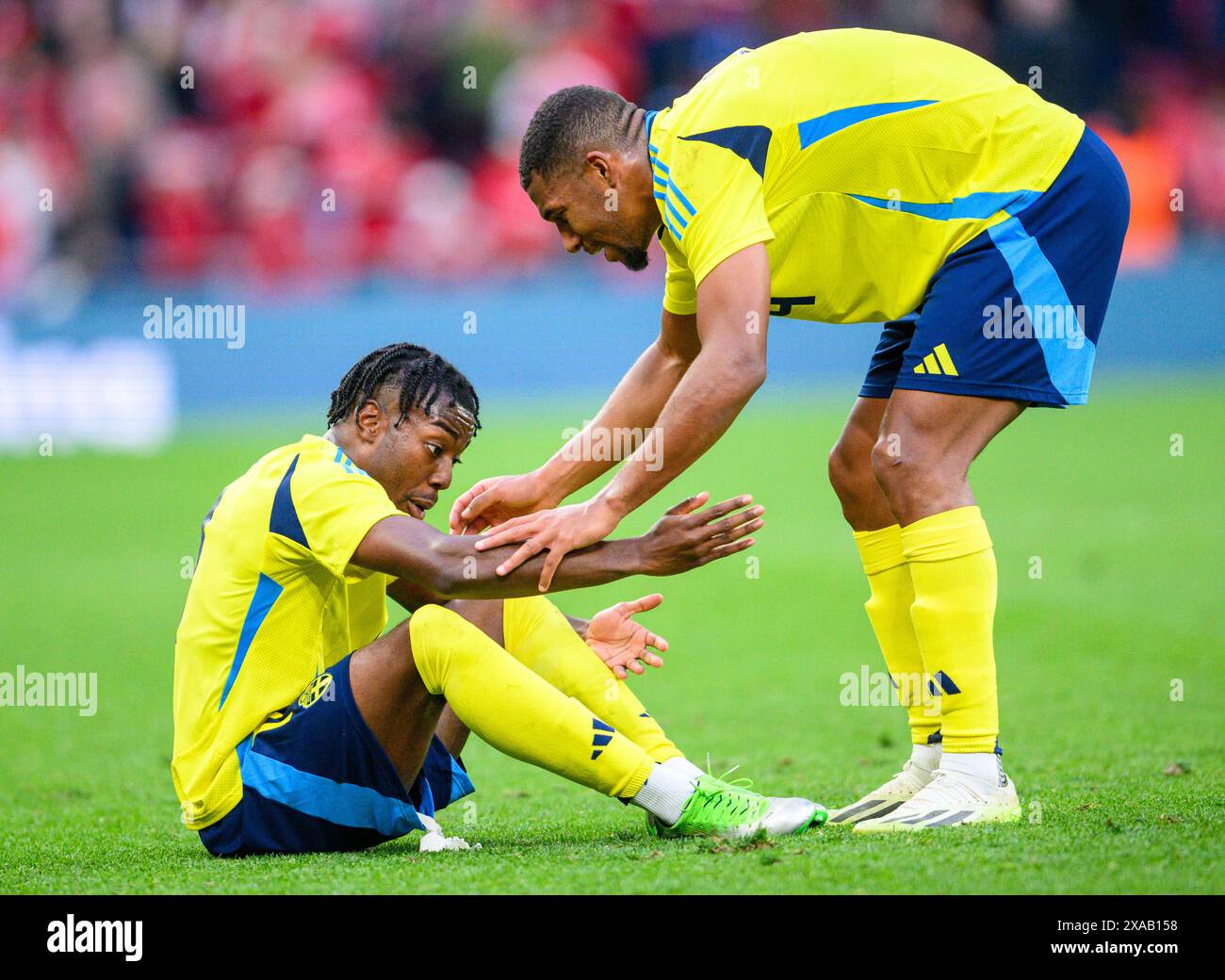 Copenhagen, Denmark. 5 June, 2024. Pictured left to right, 11 (SWE ...