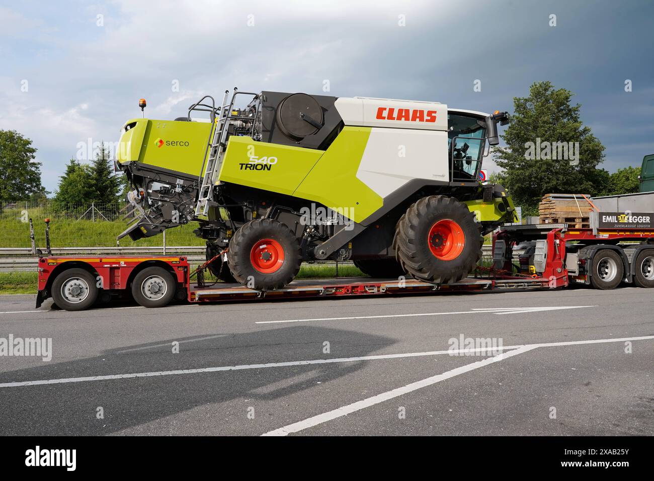 Anton Geisser 05.06.2024 Autobahnrastplatz Luzern . Schwertransport ...