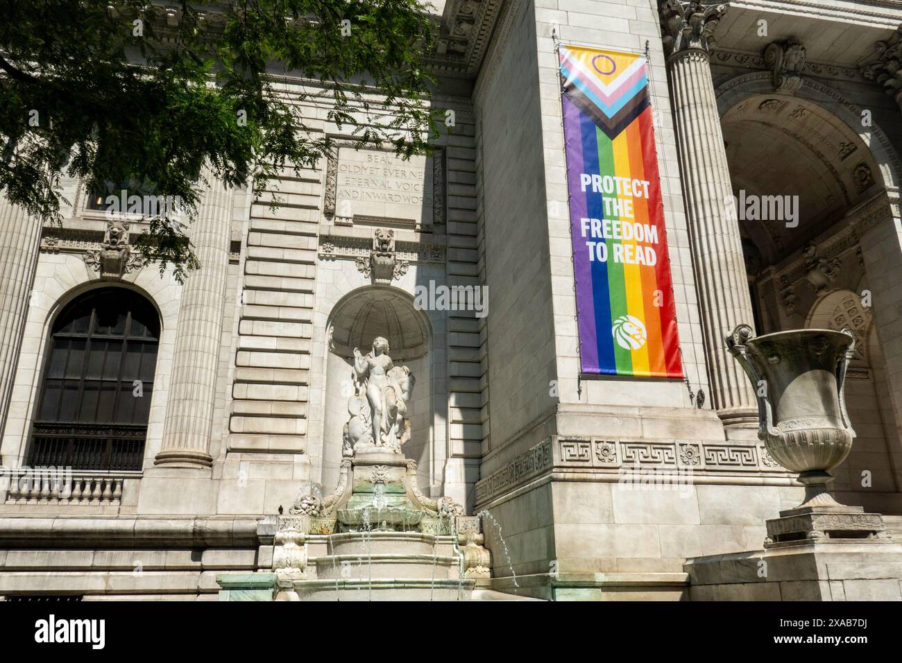 The New York Public Library has a Pride banner on the front facade, New ...