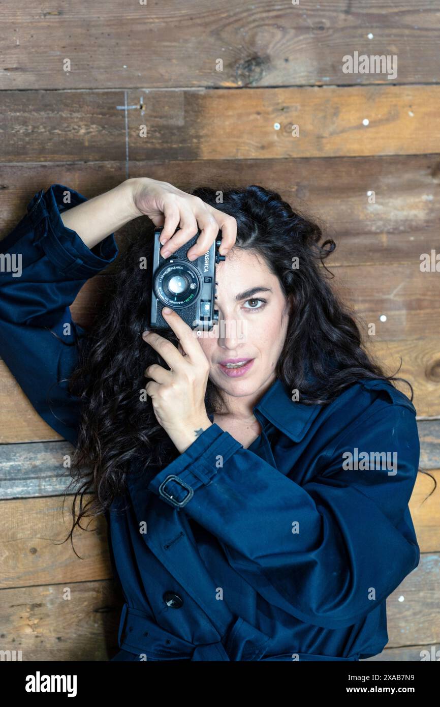 Vintage spy camera hi-res stock photography and images - Alamy