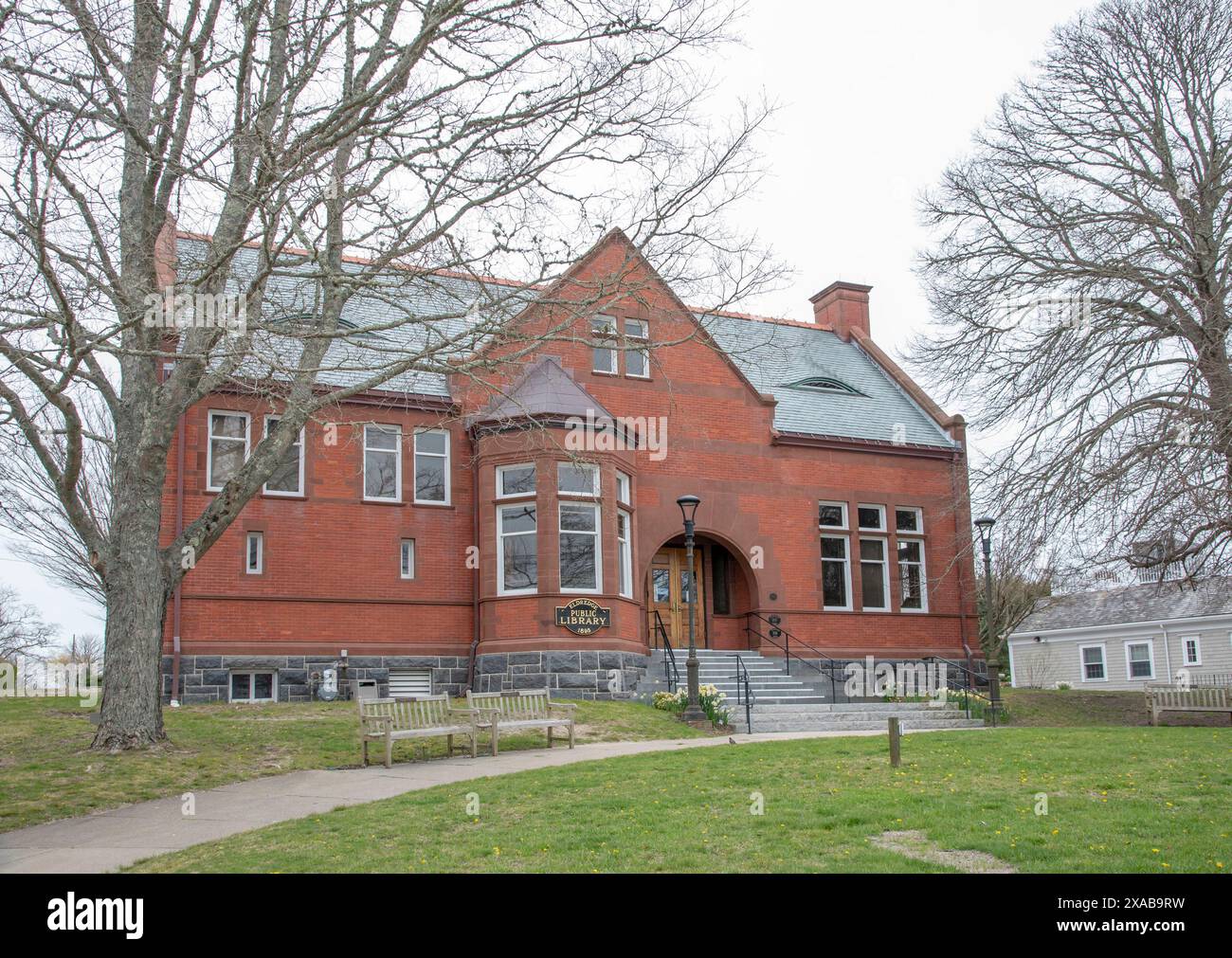 The Eldredge Public Library in Chatham, Cape Cod Massachusetts USA ...