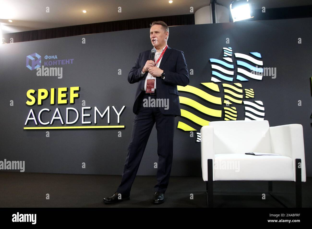 Minister of Health Mikhail Murashko delivers his speech at Prof Insider ...