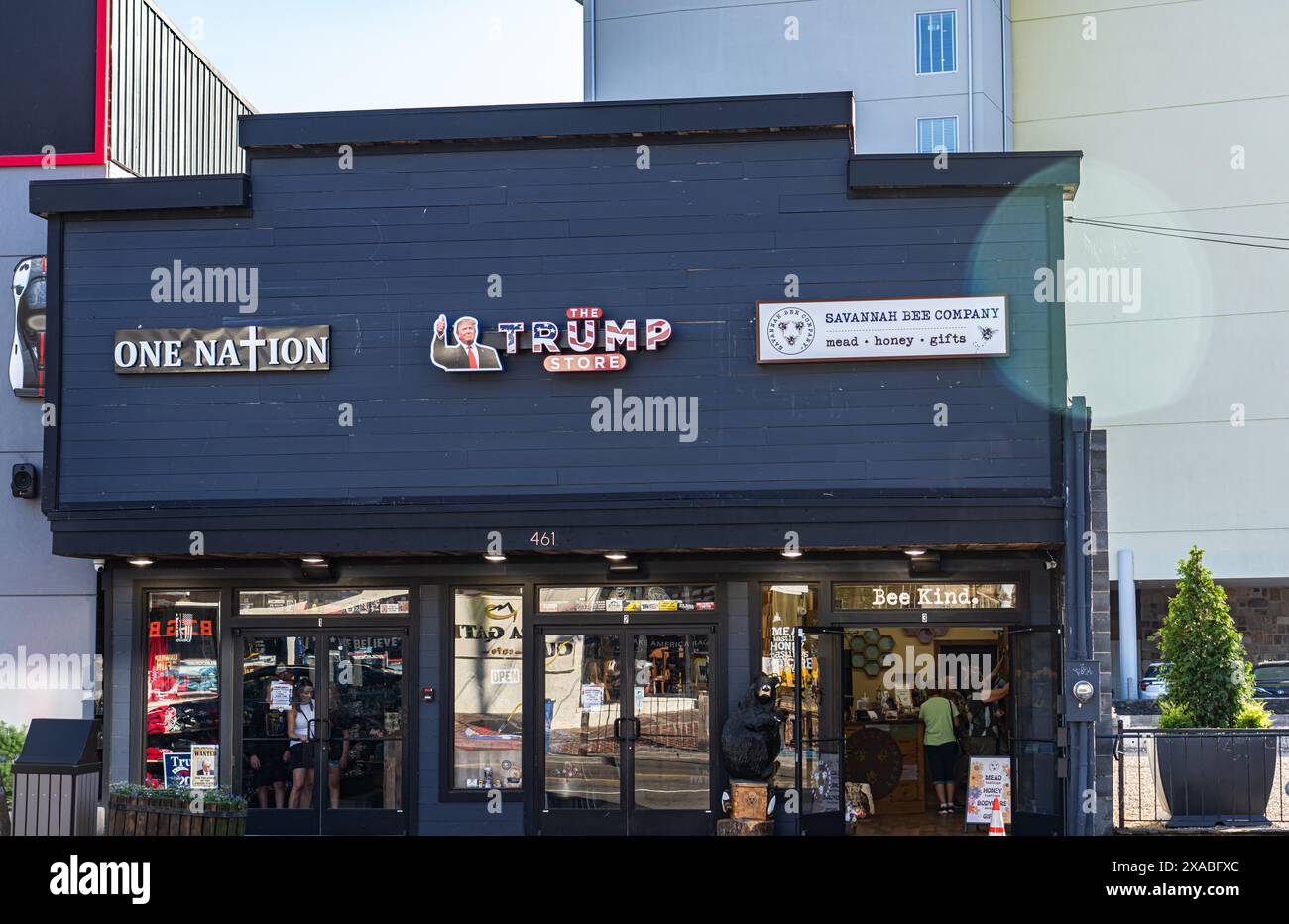 Progressives cowards hi-res stock photography and images - Alamy