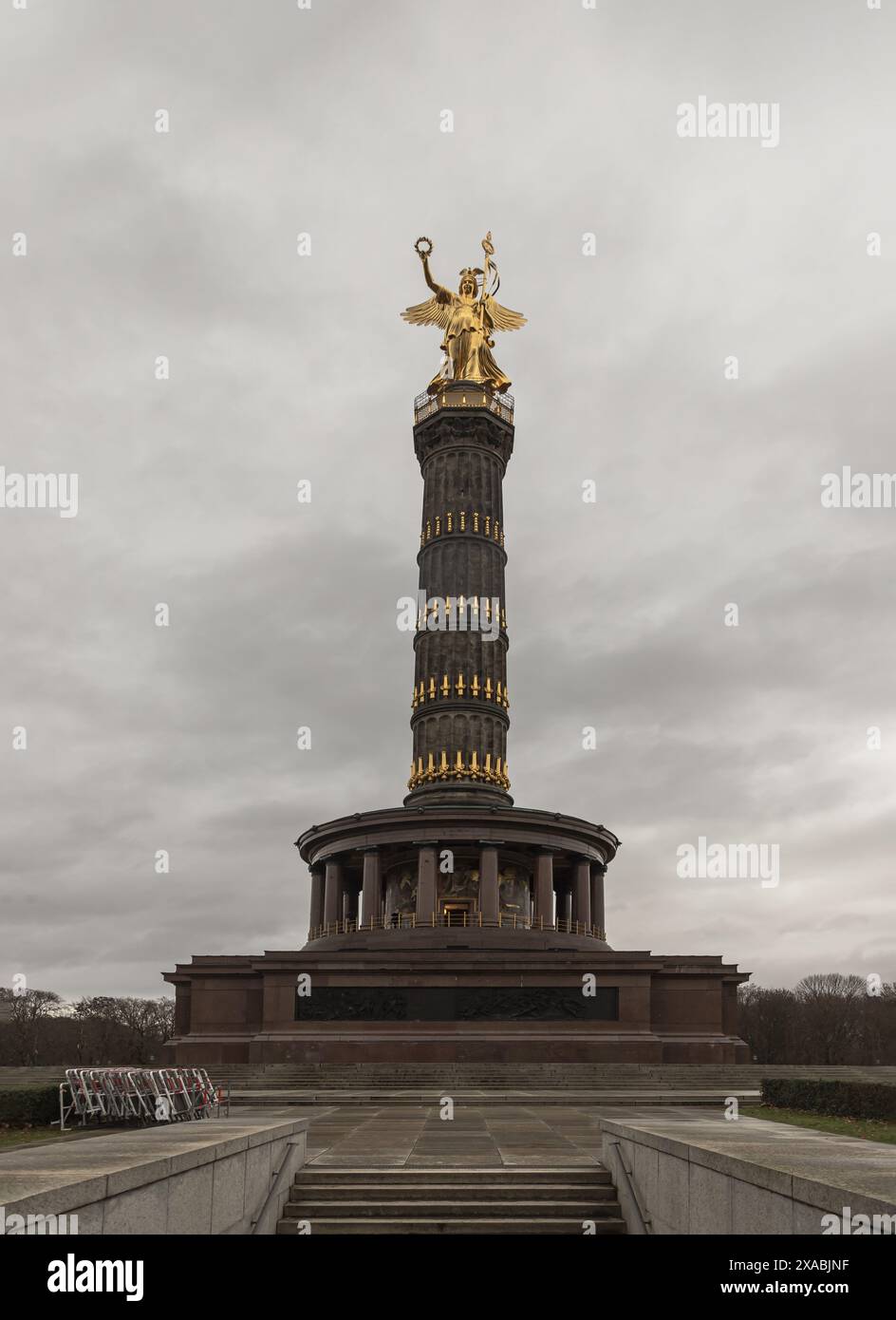 Iron pillar german hi-res stock photography and images - Alamy