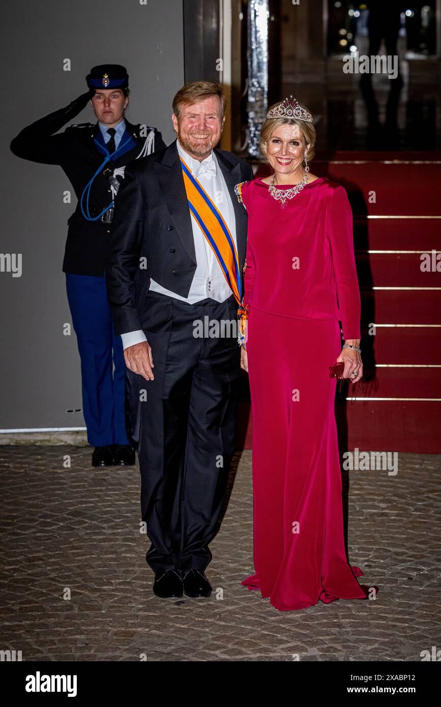 AMSTERDAM, THE NETHERLANDS - King Willem-Alexander of The Netherlands ...