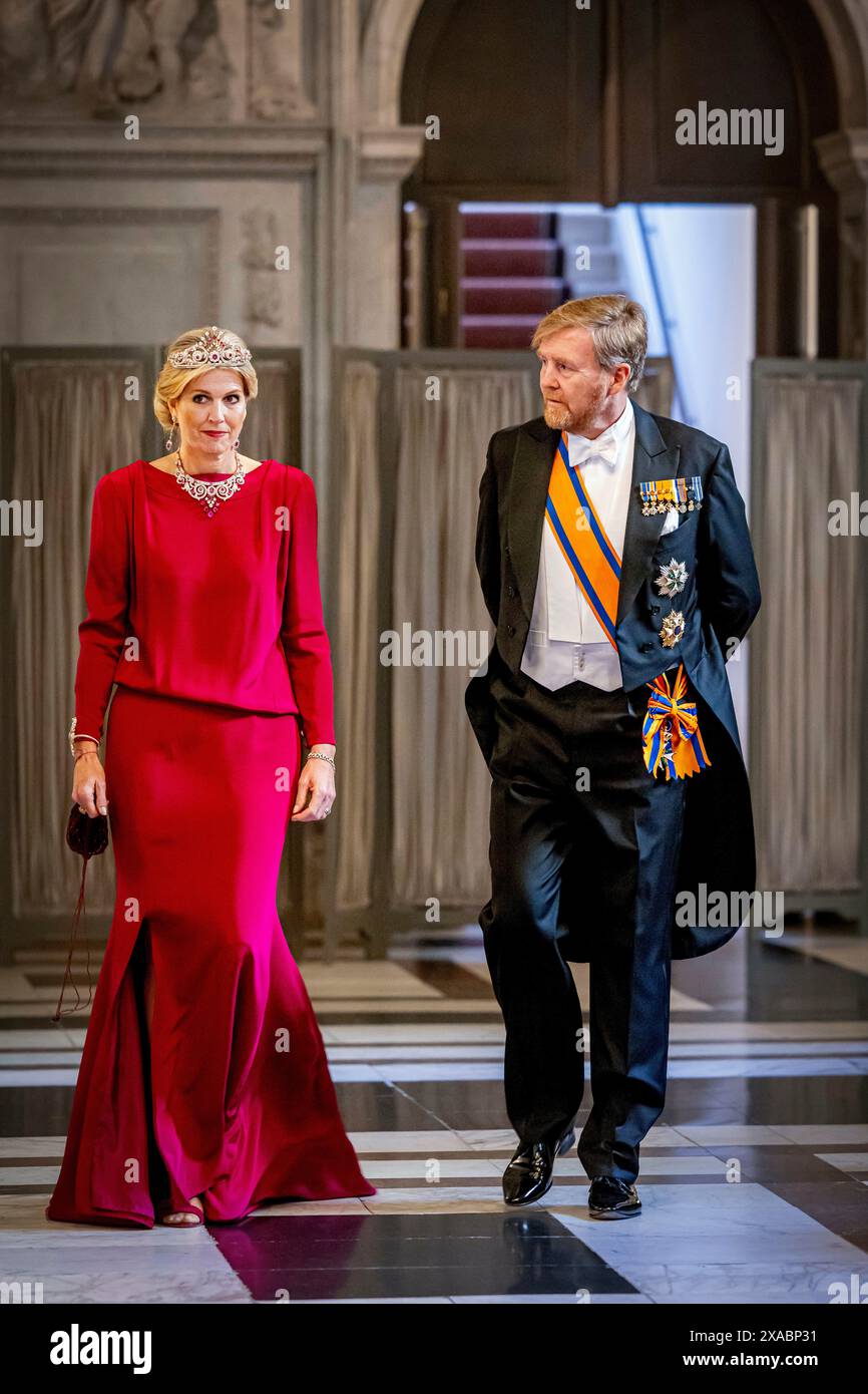 AMSTERDAM, THE NETHERLANDS - King Willem-Alexander of The Netherlands ...