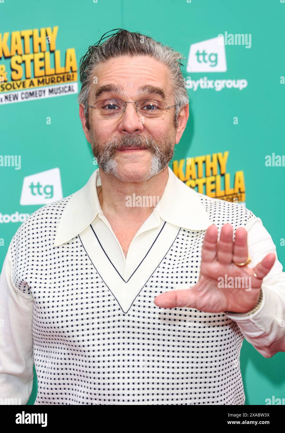 Stella andy hi-res stock photography and images - Alamy