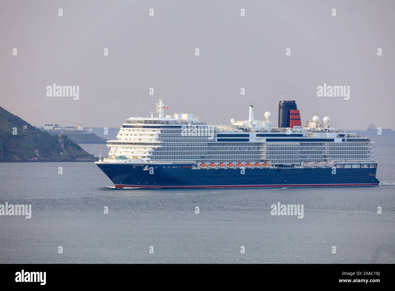 Cobh, Cork, Ireland. 05th June, 2024. Cunard's new cruise ship MS Queen ...