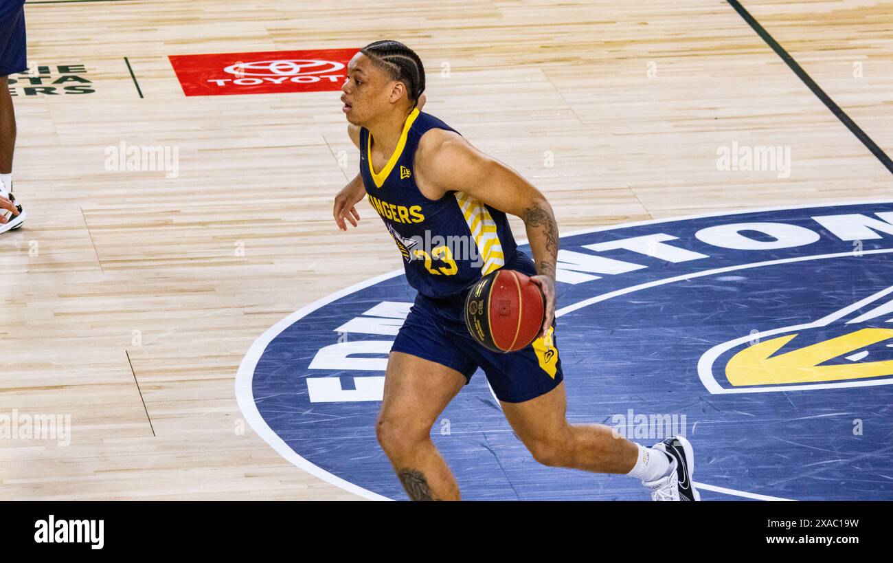 Aaron rhooms hi-res stock photography and images - Alamy