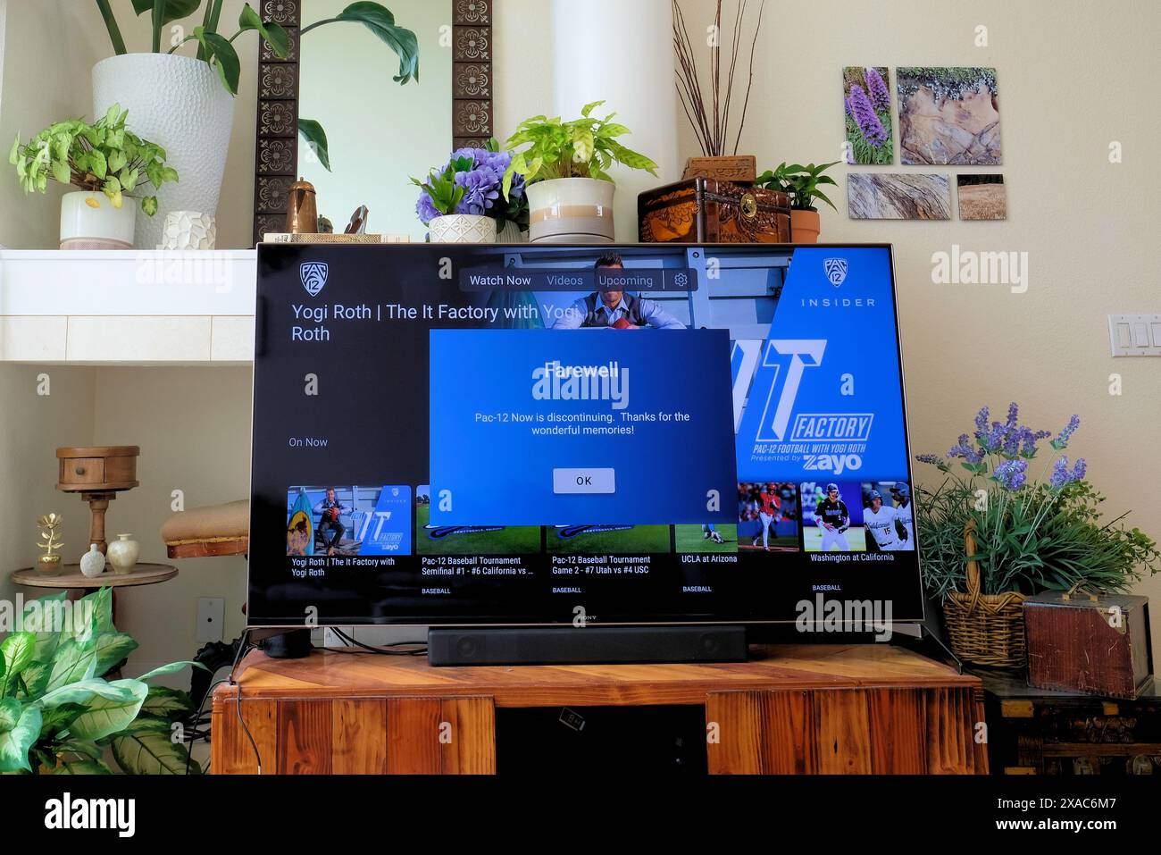 Pac 12 network hi-res stock photography and images - Alamy