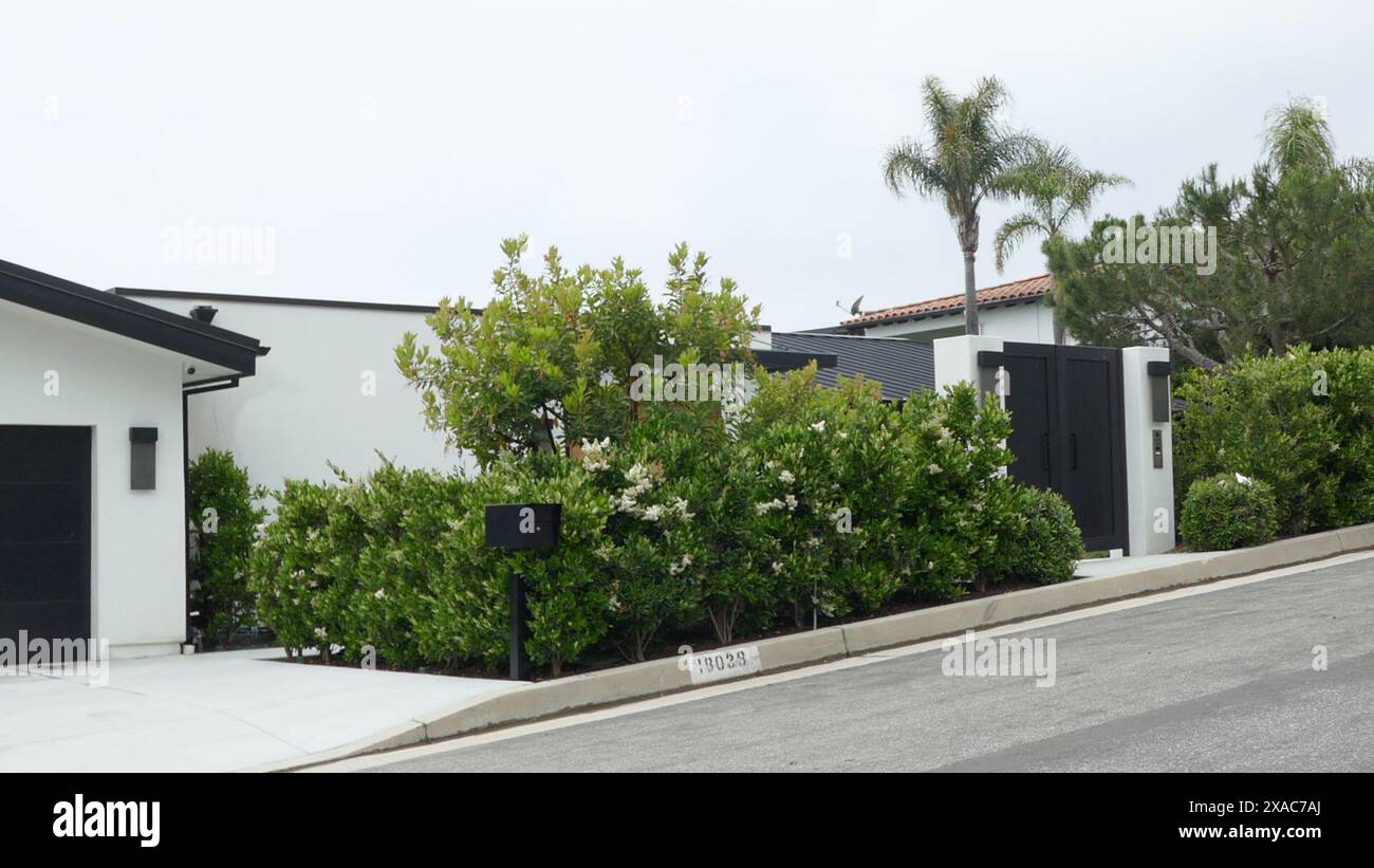 Pacific Palisades, California, USA 5th June 2024 Actor Matthew Perrys ...