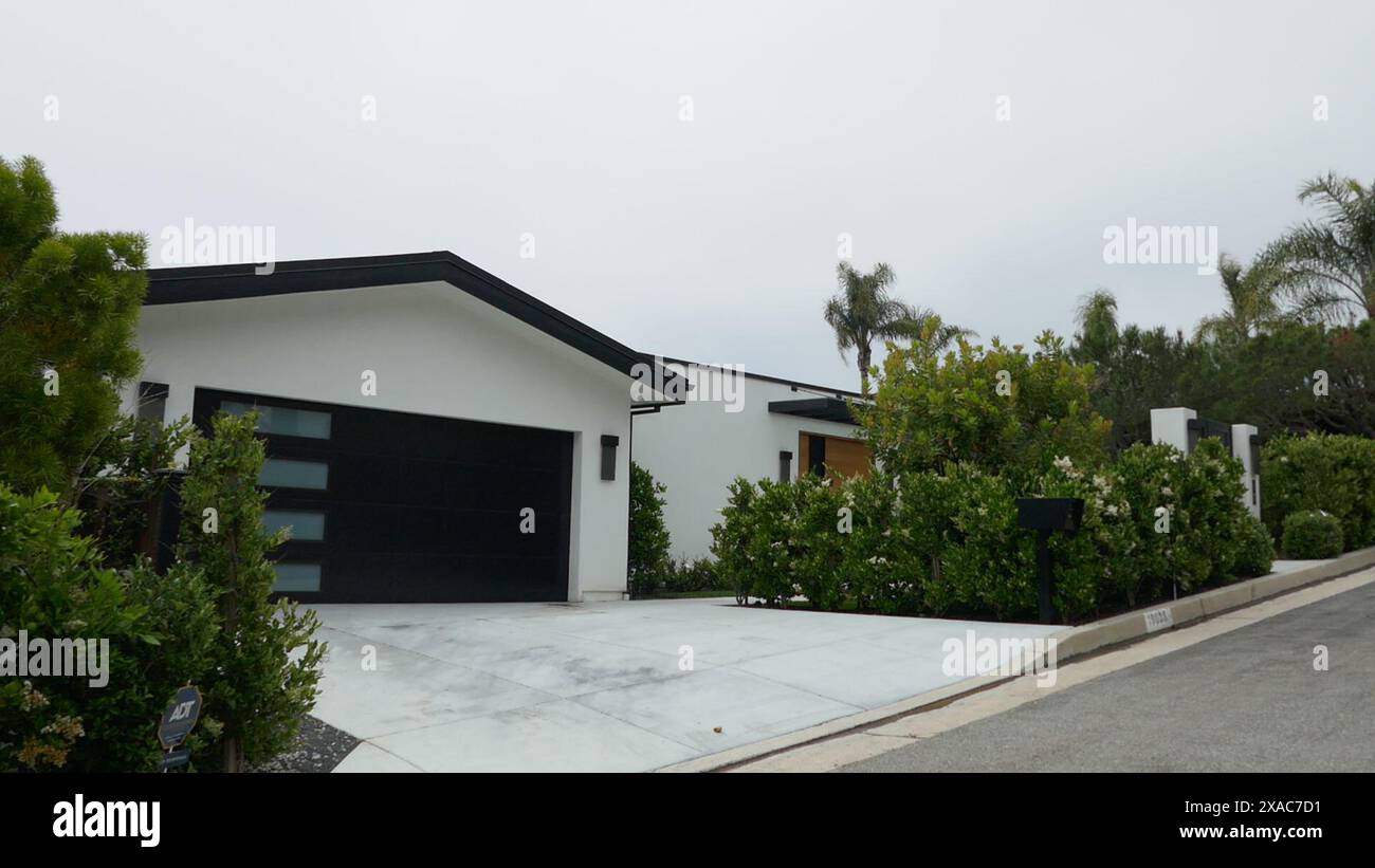 Pacific Palisades, California, USA 5th June 2024 Actor Matthew Perrys ...