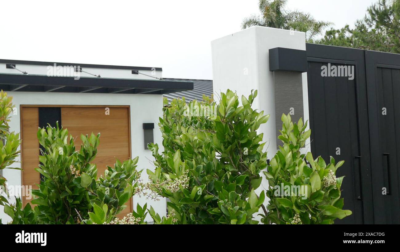 Pacific Palisades, California, USA 5th June 2024 Actor Matthew Perrys ...