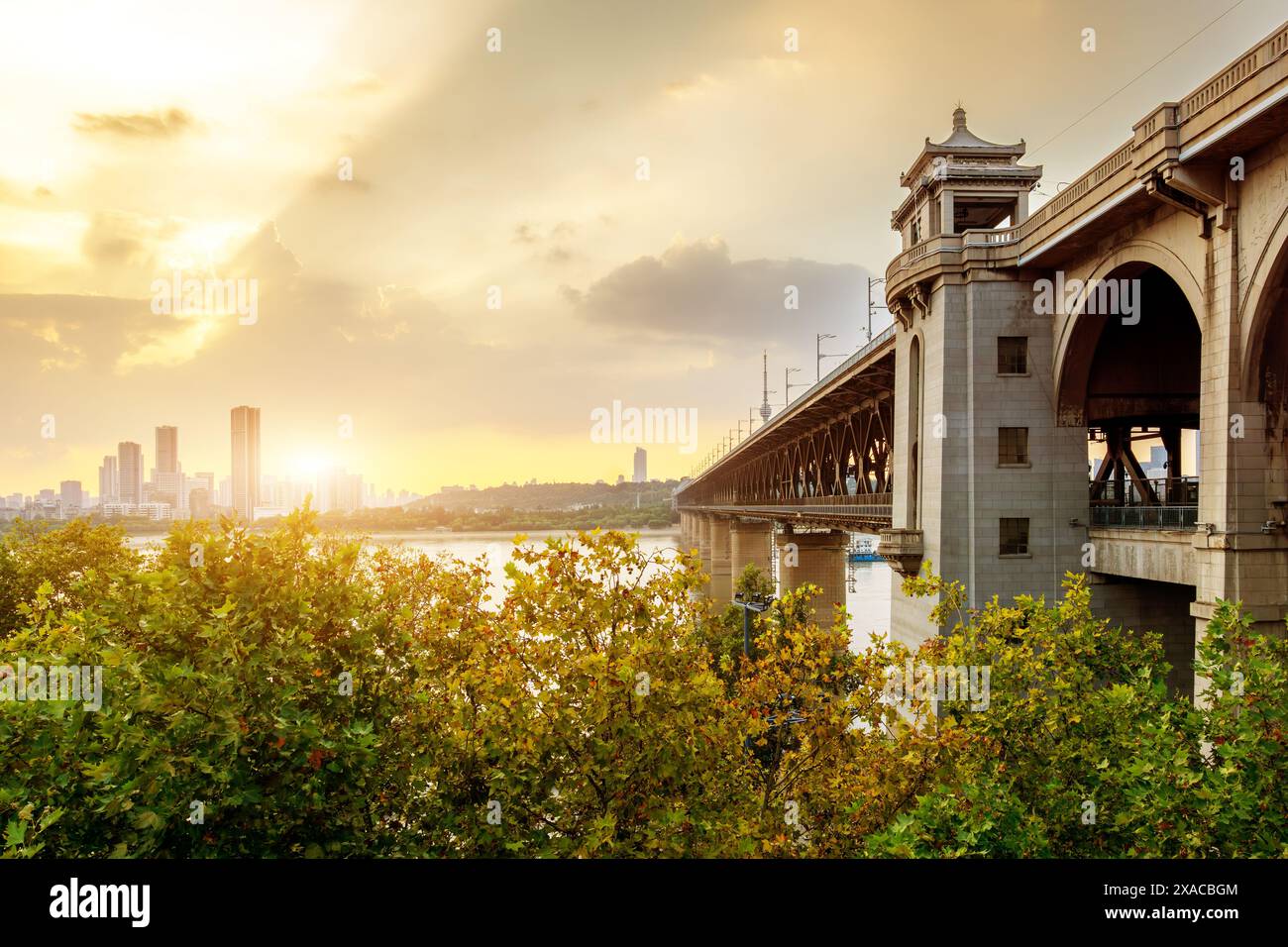 The Wuhan Yangtze River Bridge was opened to traffic in 1957 and is ...