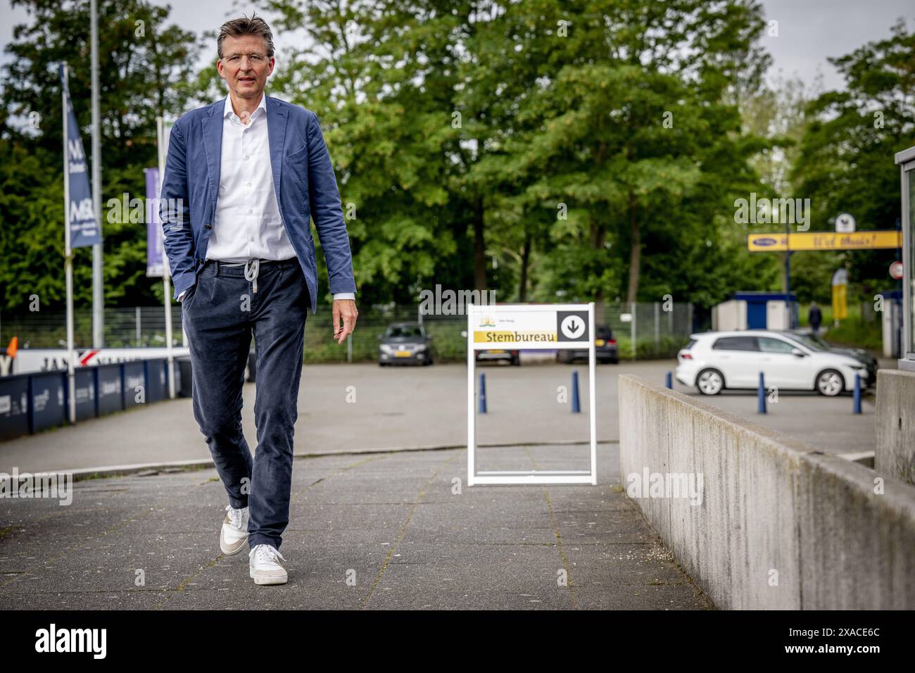 THE HAGUE - D66 party leader Gerben-Jan Gerbrandy on his way to the ...