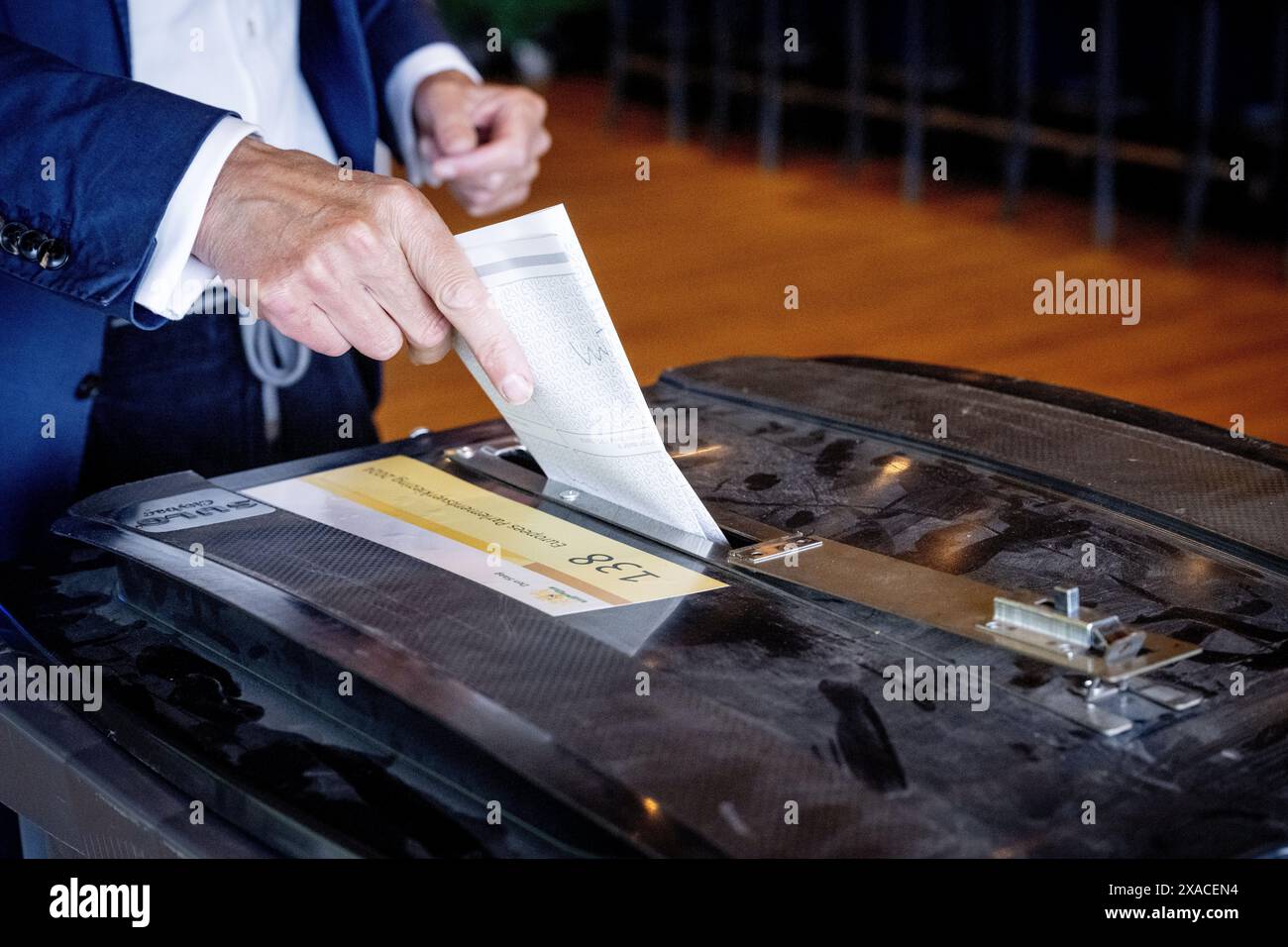 THE HAGUE - D66 party leader Gerben-Jan Gerbrandy on his way to the ...