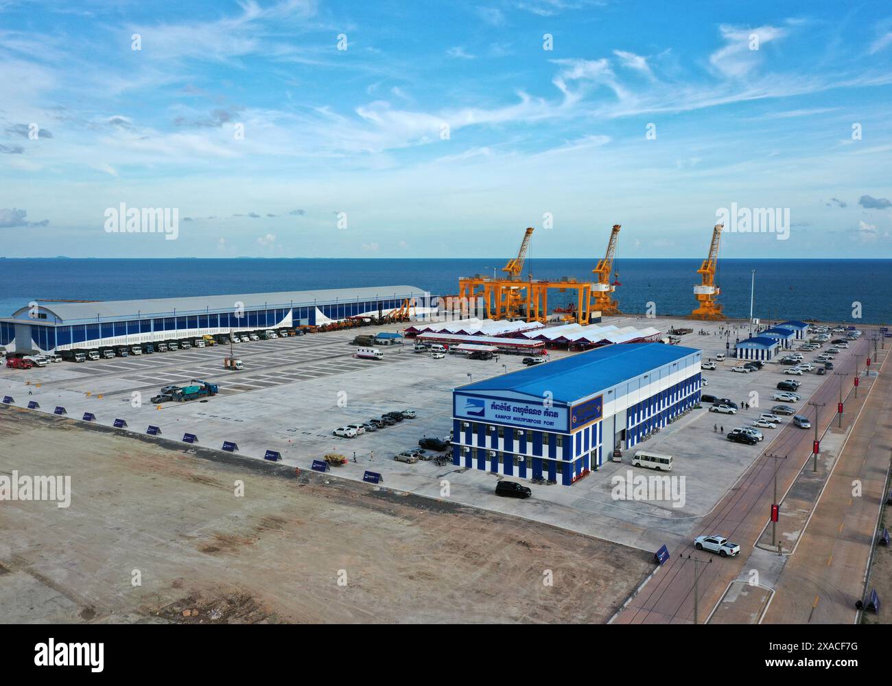 (240606) -- KAMPOT, June 6, 2024 (Xinhua) -- An aerial drone photo ...