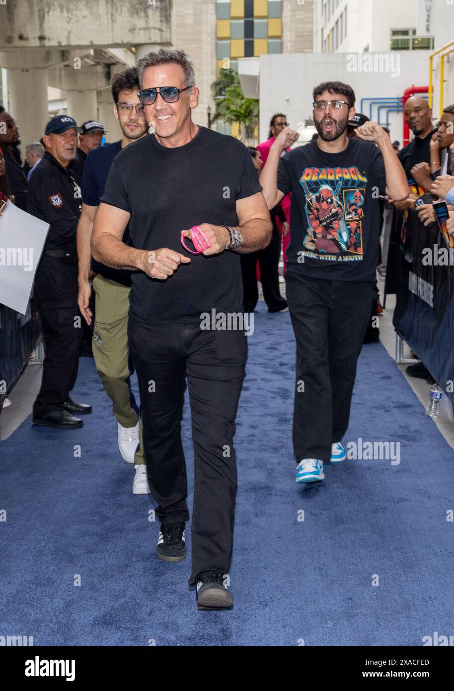 MIAMI, FL-JUN 5: MIAMI, FLORIDA - JUNE 05: Carlos Ponce is during the ...
