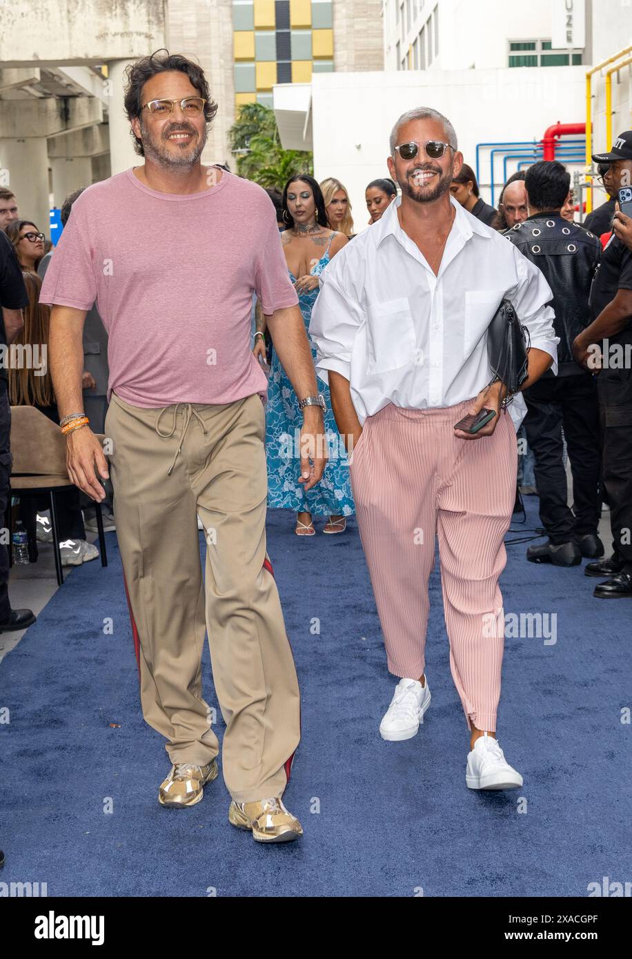 MIAMI, FLORIDA - JUNE 05: (R) Rodner Figueroa and Ernesto Mathies ...
