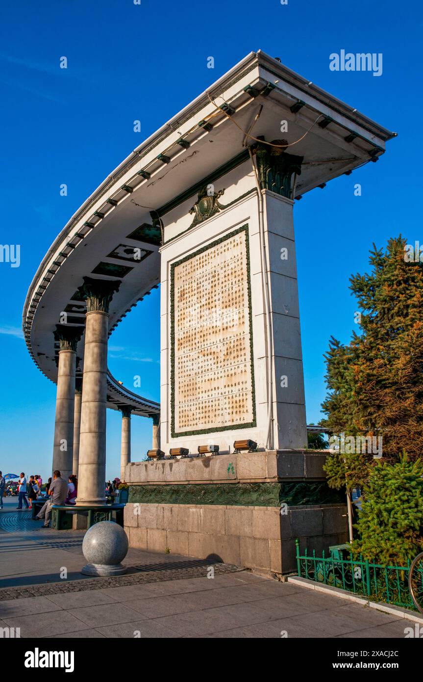 Flutkontrolldenkmal hi-res stock photography and images - Alamy