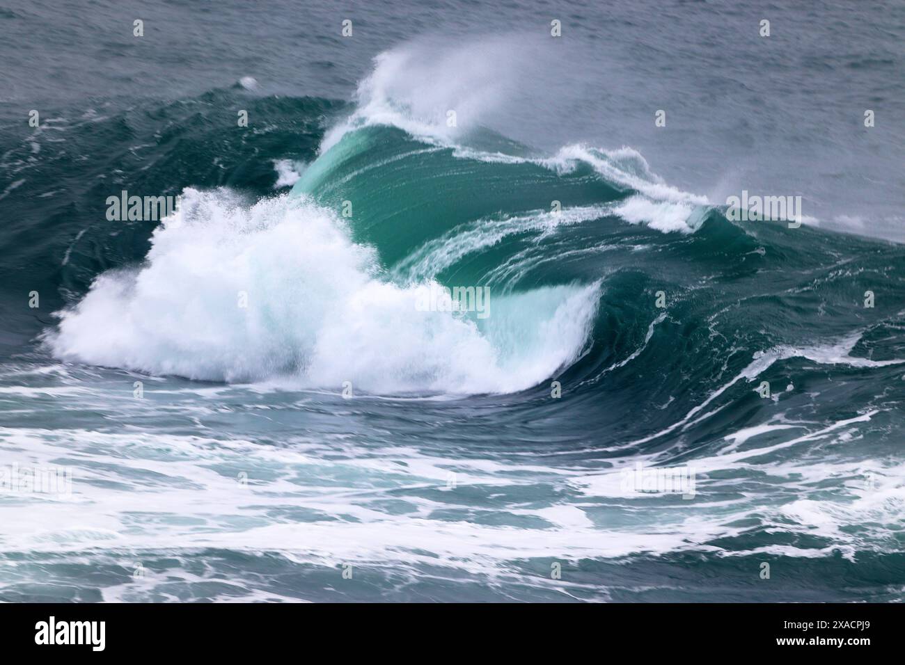 Waves at black sand beach, near Vik, southern Iceland, Polar Regions ...