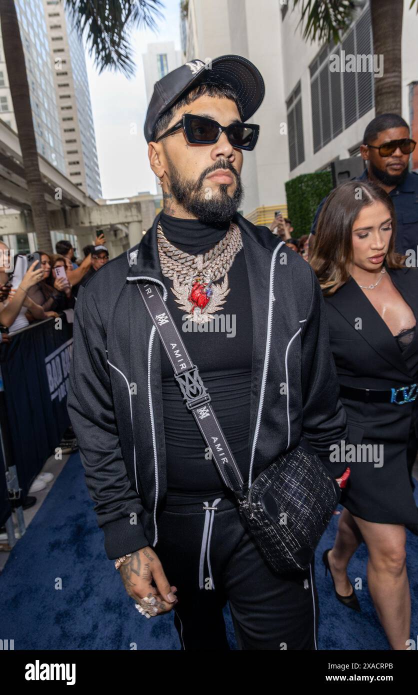 Anuel aa hi-res stock photography and images - Alamy