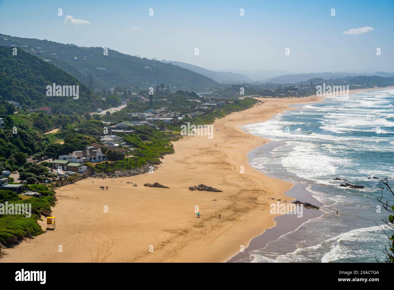 View of Indian Ocean and dramatic coastline at Wilderness from Dolphin ...