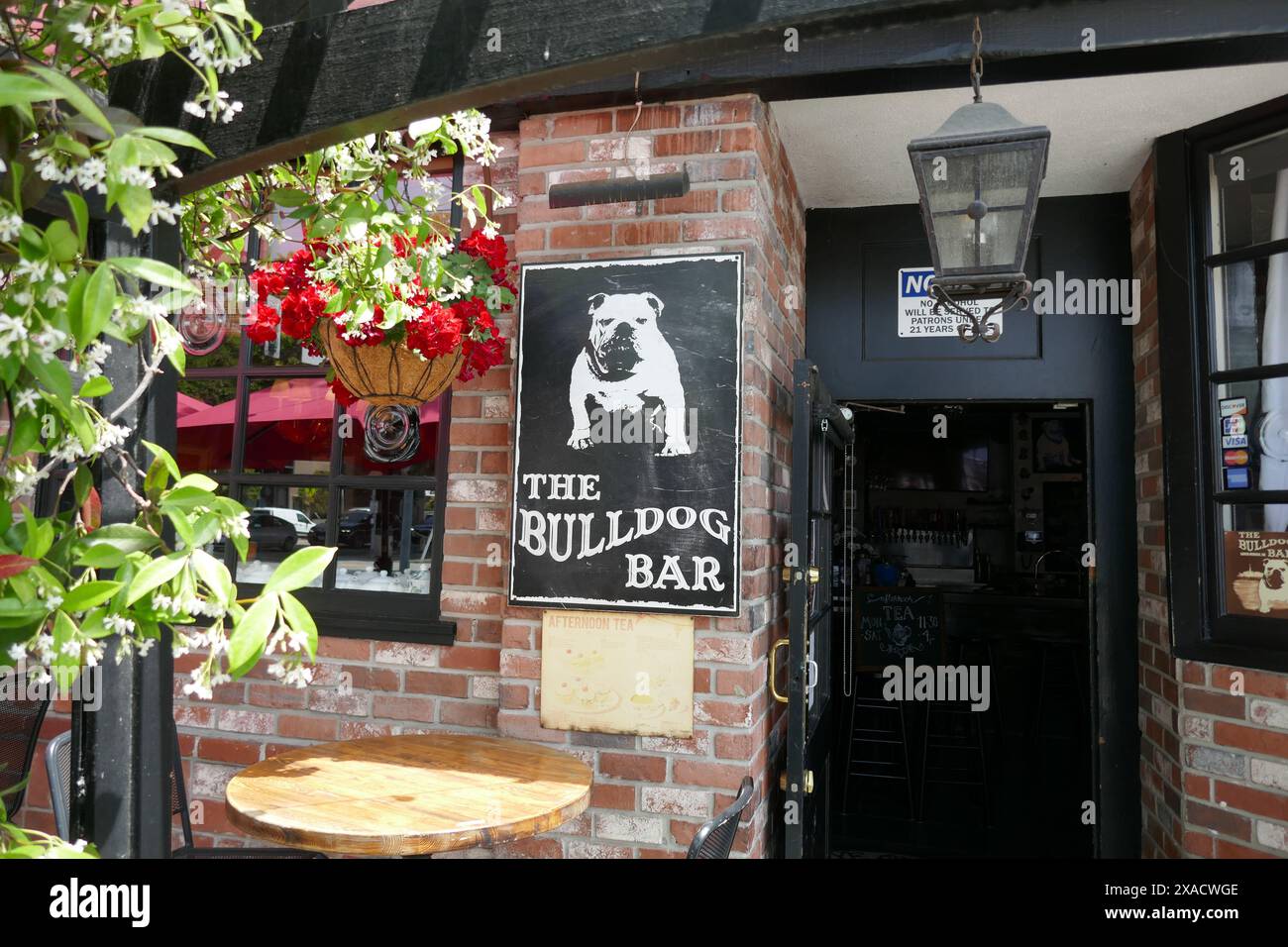 Santa Monica, California, USA 5th June 2024 Ye Olde Kings Head ...