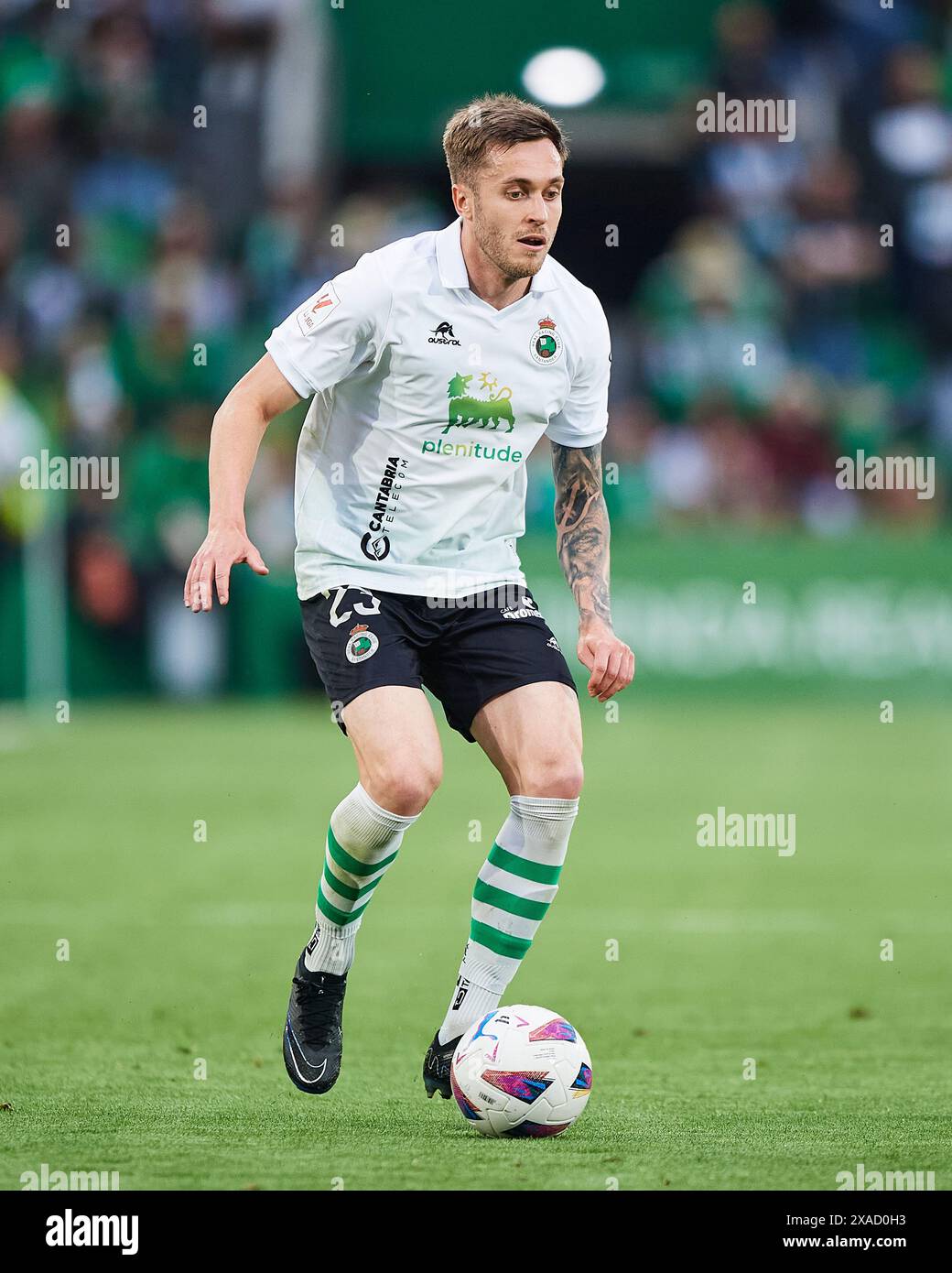 Daniel Fernandez of Real Racing Club with the ball during the LaLiga ...