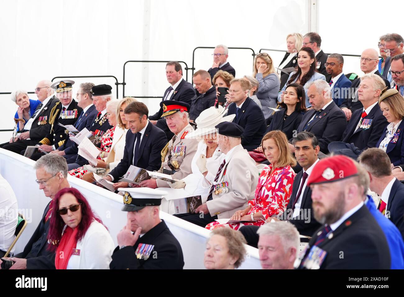 Queen Camilla speaks with Royal Navy D-Day veteran Richard Trelease ...