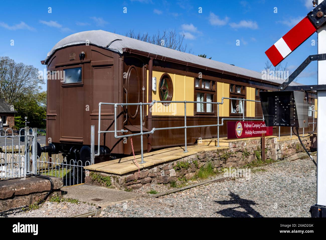 Pullman camping coaches hi-res stock photography and images - Alamy