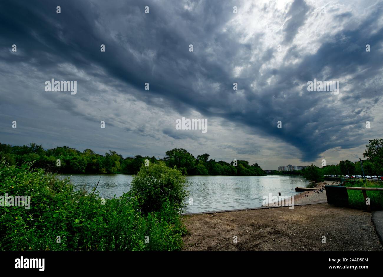 Longitudinal cloud hi-res stock photography and images - Alamy